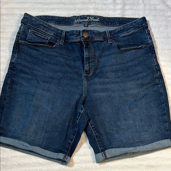 Universal Thread | Shorts | Universal Thread Womens Shorts 2w | Poshmark